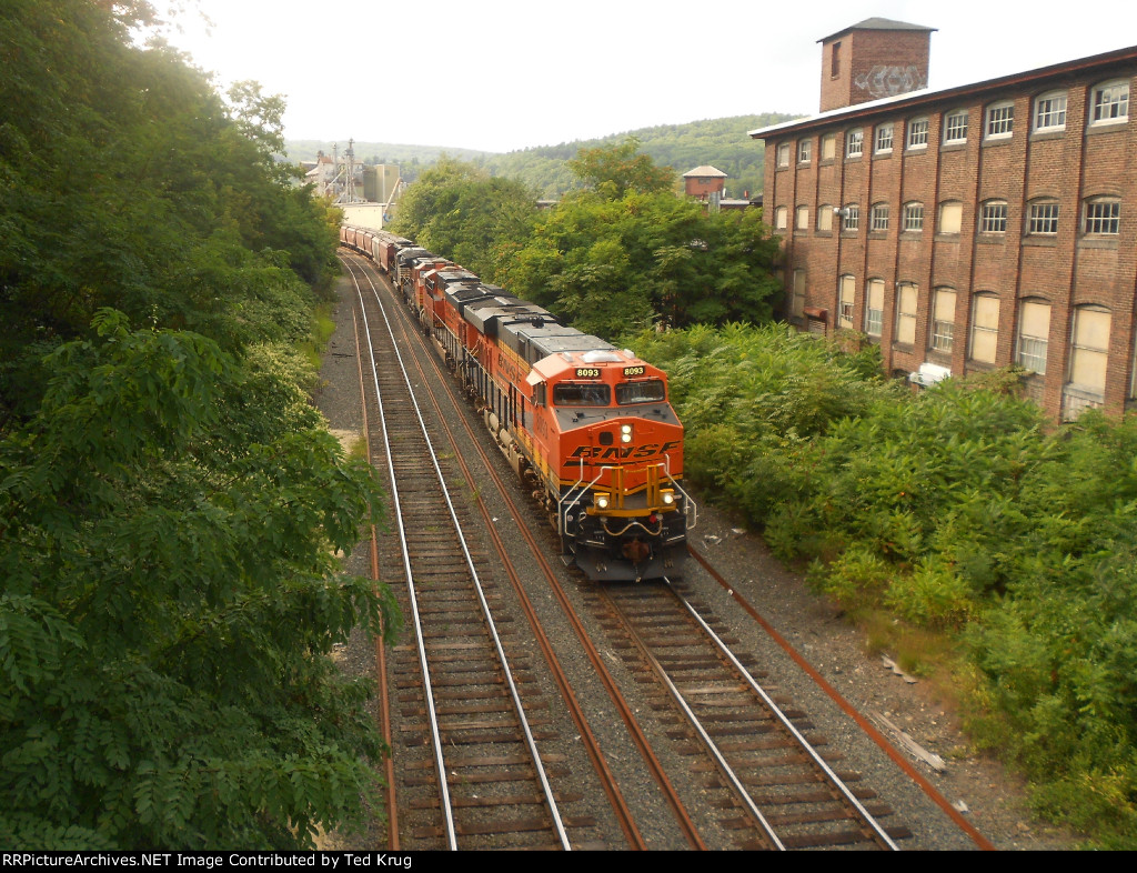 BNSF 8093, 7400, 4348 & NS 6926